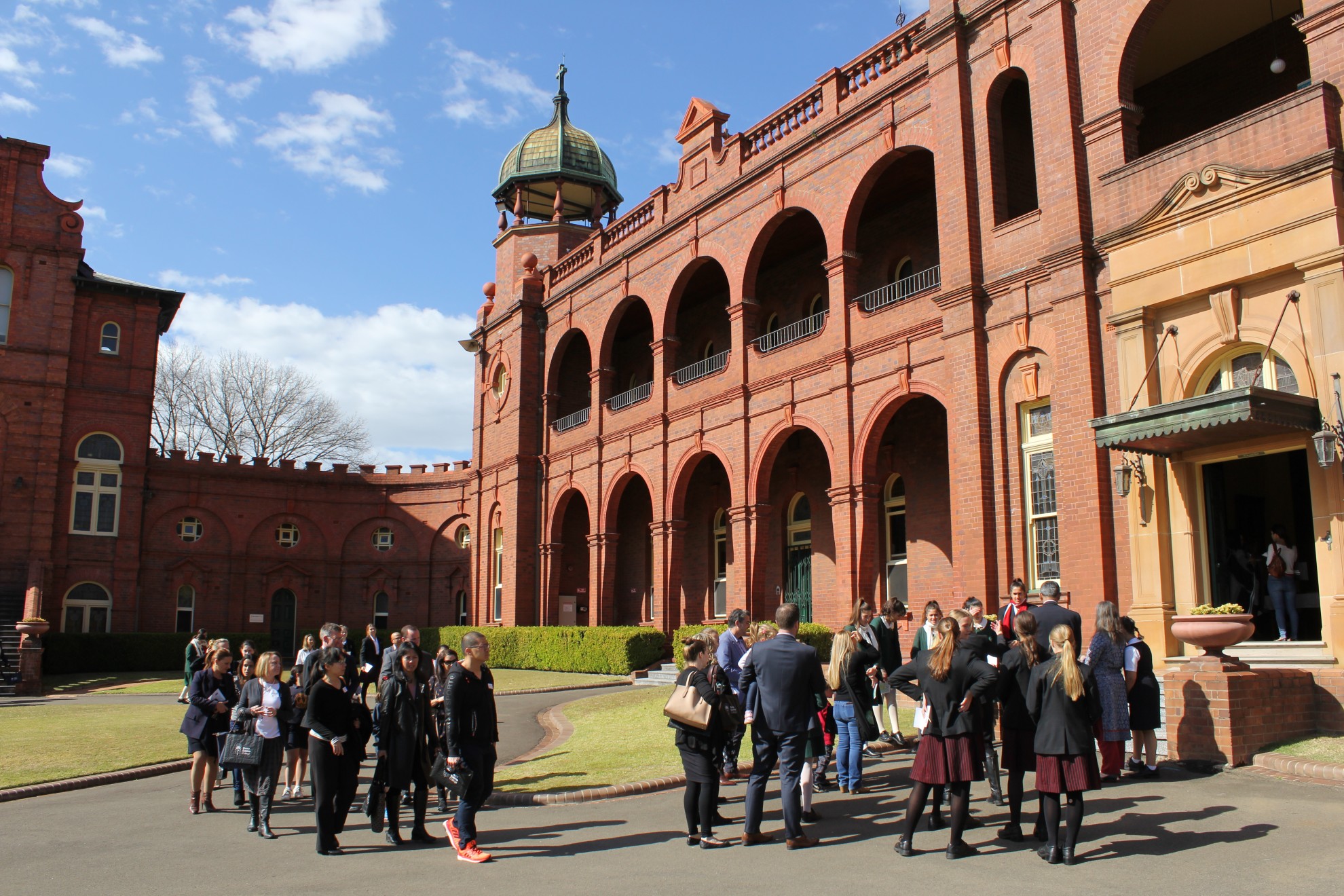 Information Tours Santa Sabina College information-tours-santa-sabina-college